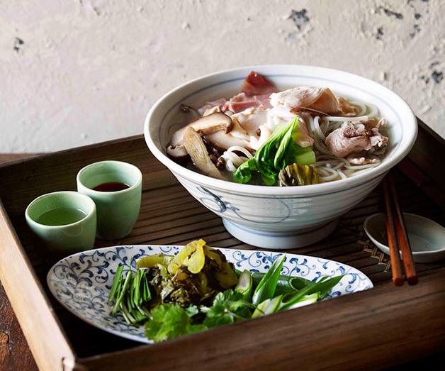 Crossing the bridge noodles (Guo qiao mi xian) recipe, Tony Tan ...