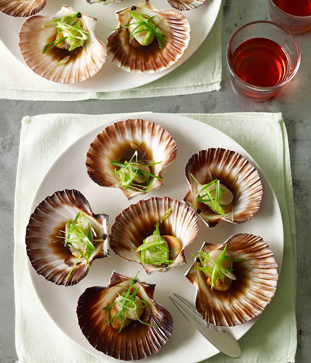 Steamed wild-harvest scallops with ginger and spring onions recipe ...