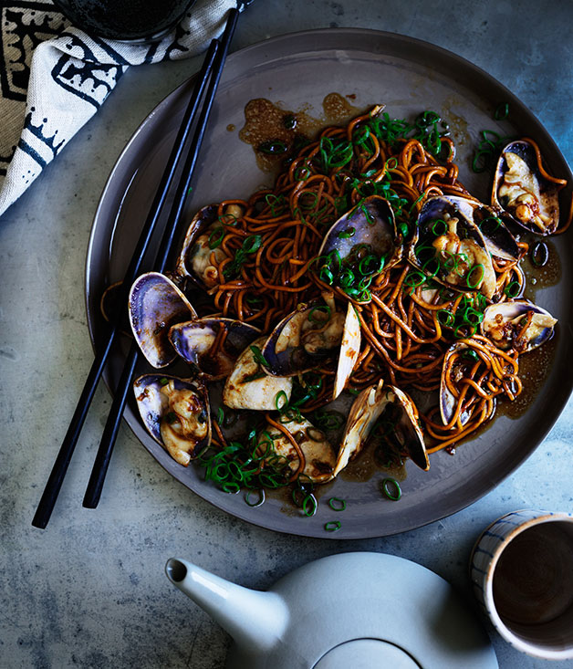 La mian with pipis and ginger recipe | Chinese noodle recipe | Gourmet ...