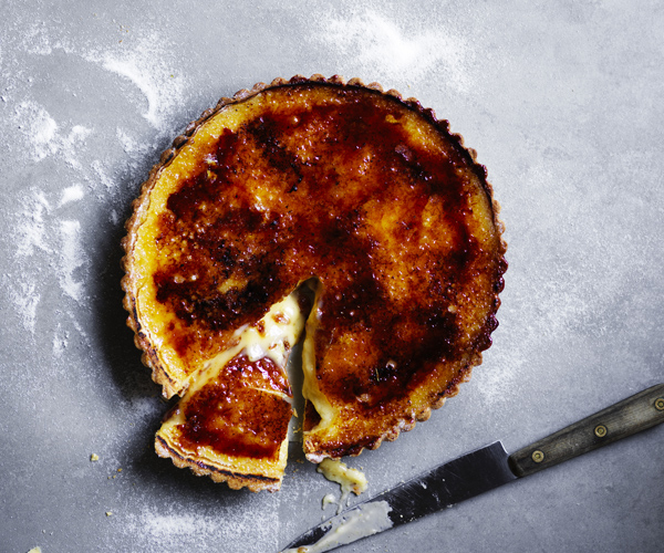 Vanilla custard and burnt-toffee tart recipe | Gourmet Traveller