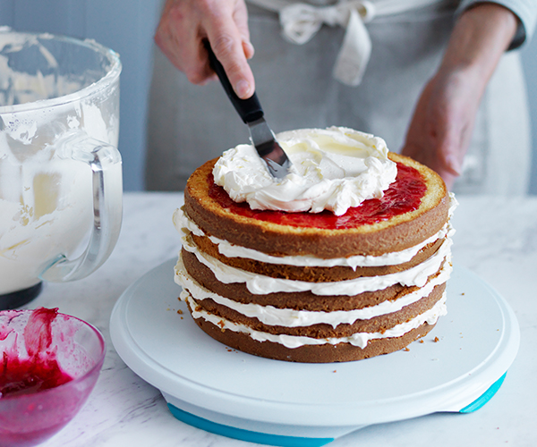 Crème pâtissière recipe - a pastry chef's masterclass | Gourmet Traveller