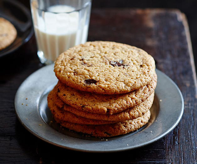Easy chocolate chip cookies recipe | Gourmet Traveller